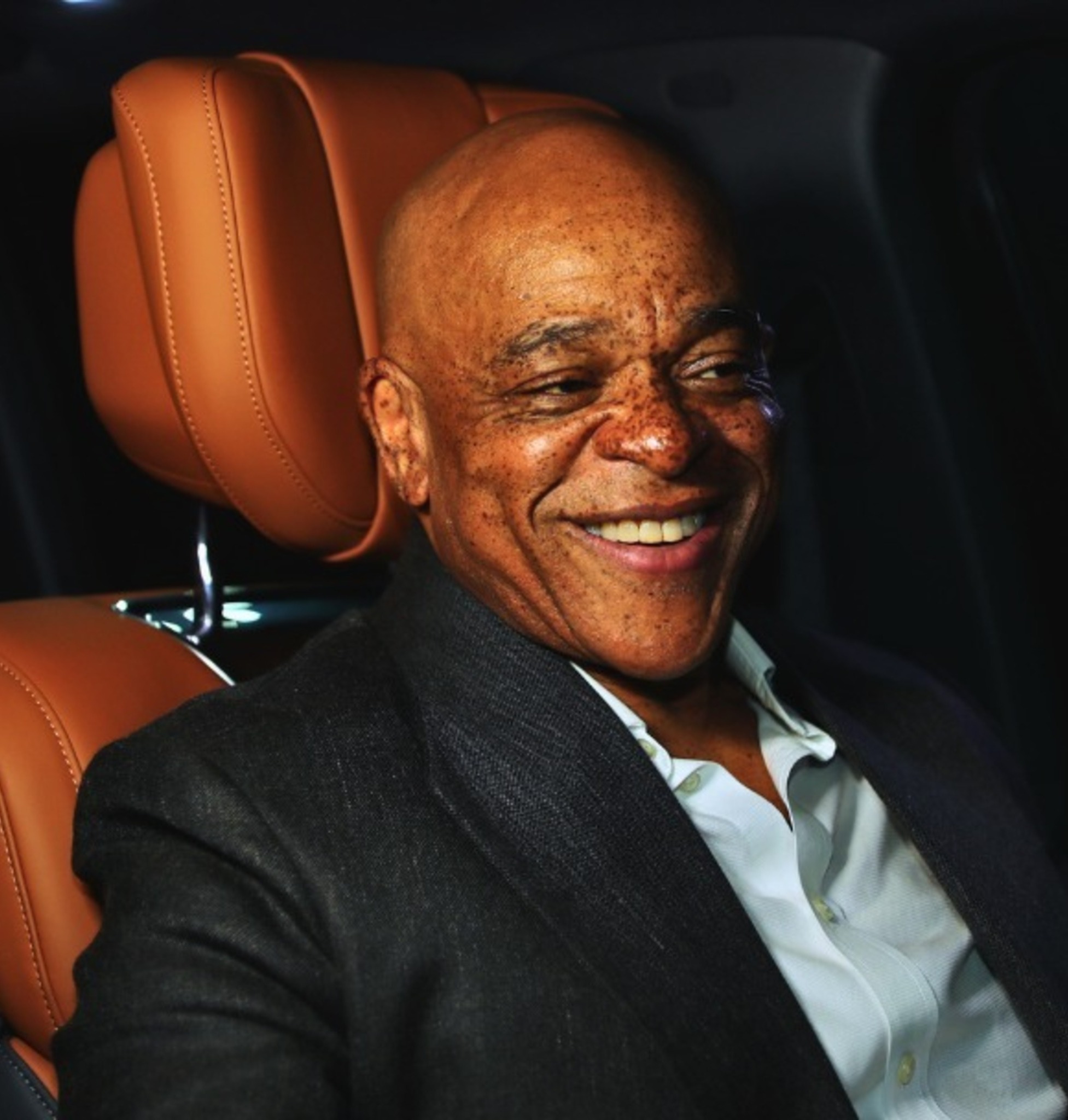 SAGLEV - Accelerating Transition Of Fossil Fuel Vehicles To Electric